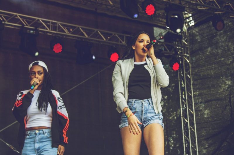 SXTN – Die Fotzen sind wieder da – blank Onlinemagazin